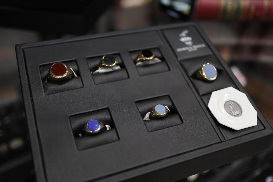 Family Crest Signet Rings | Deakin & Francis